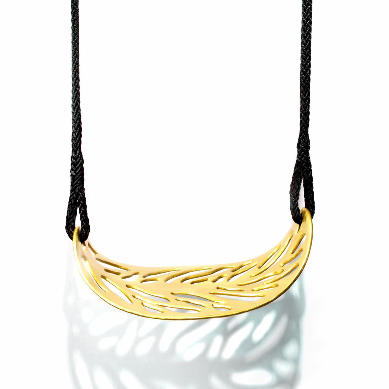 Gold Swing - Veronica Mar